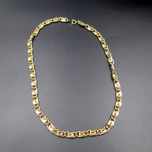 Jewelry | Vintage 18 Inch Gold Tone Stylish Chain Necklace | Poshmark